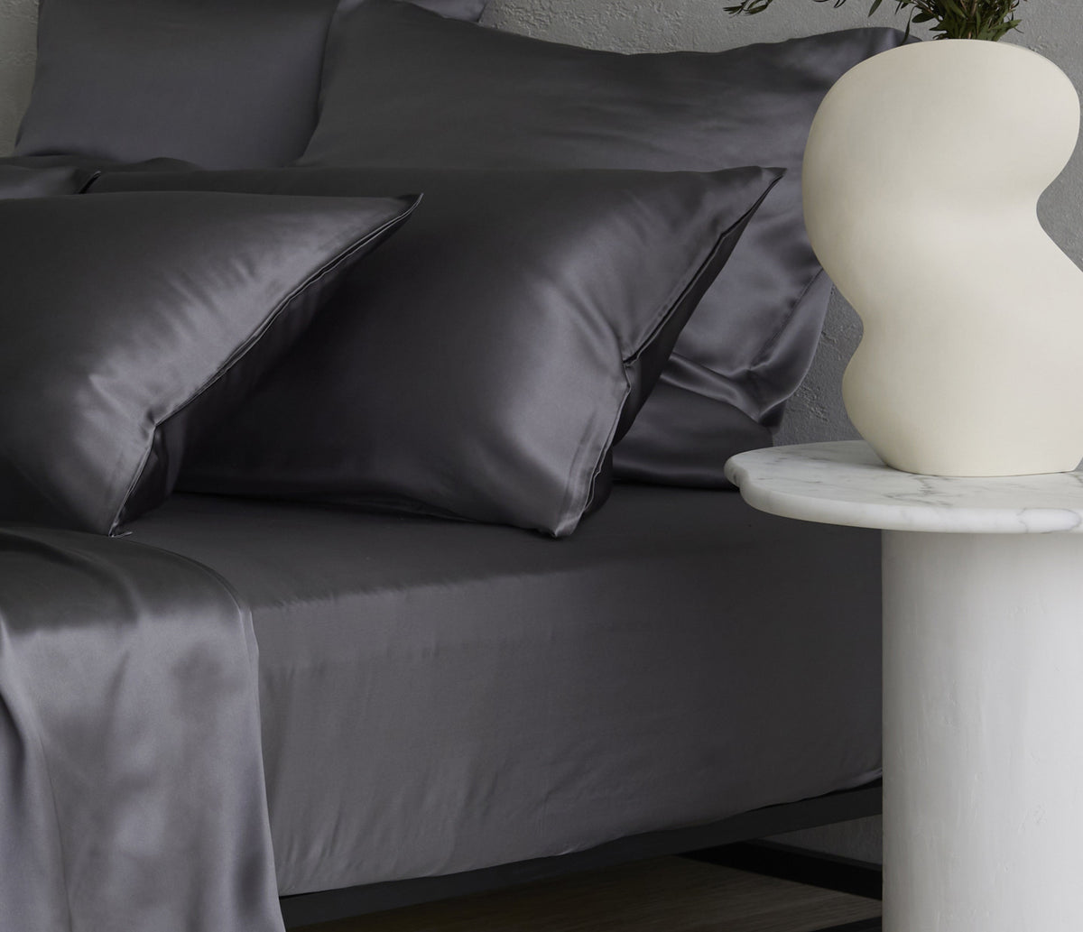 100% Mulberry Silk Fitted Sheet - 20 Momme | Dark Grey | Bedding co